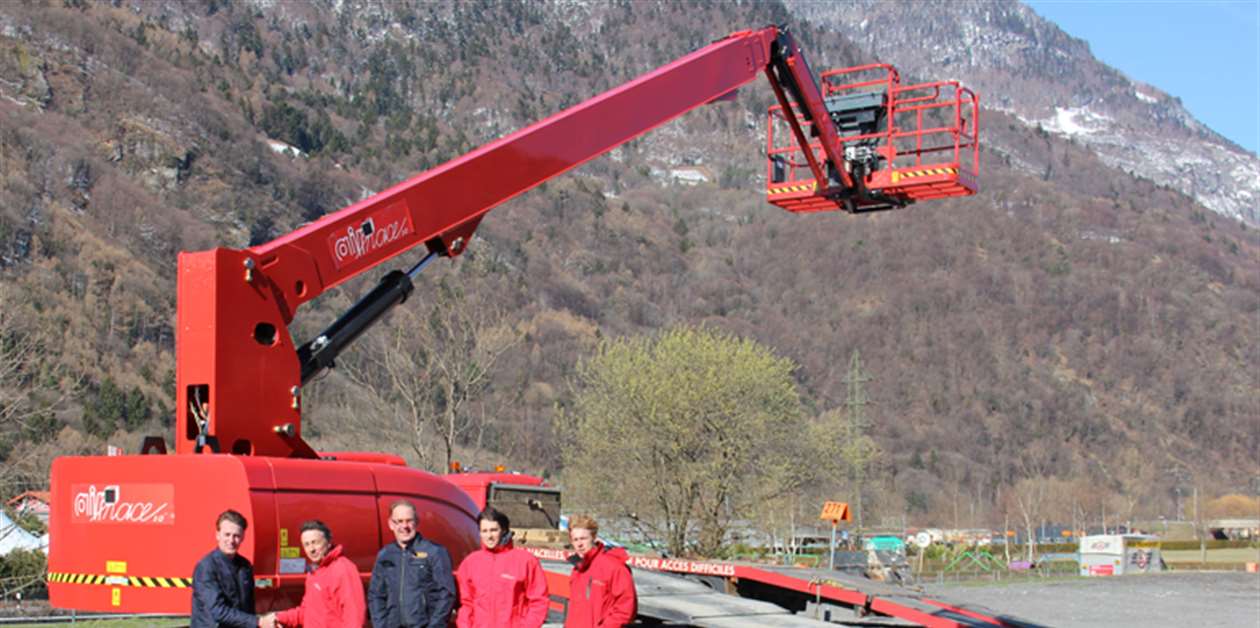 Riwal sells first full electric boom lift - International Rental News